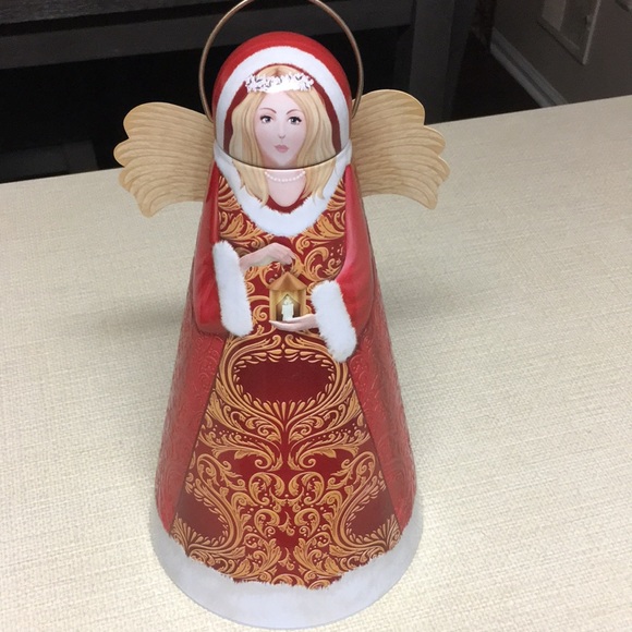 Cheryl’s | Holiday | Angel Cookies Tin | Poshmark